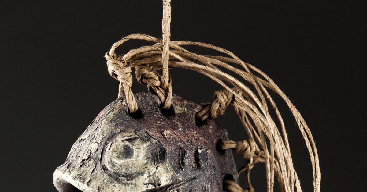 Home Guardian Fish - Brown | Curiomat – Bend your mind